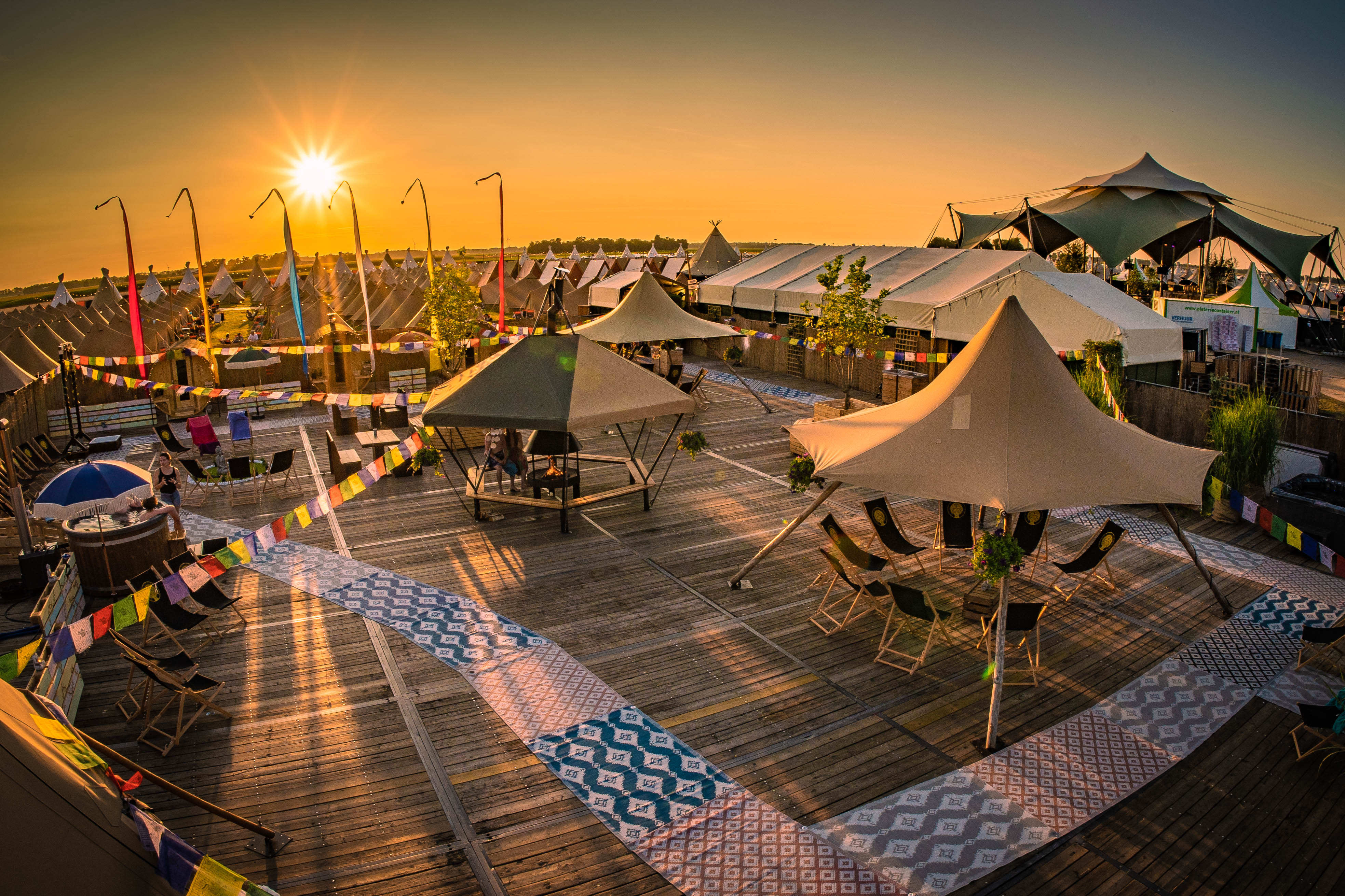 RABBIT DELUXE - Rabbit Resort